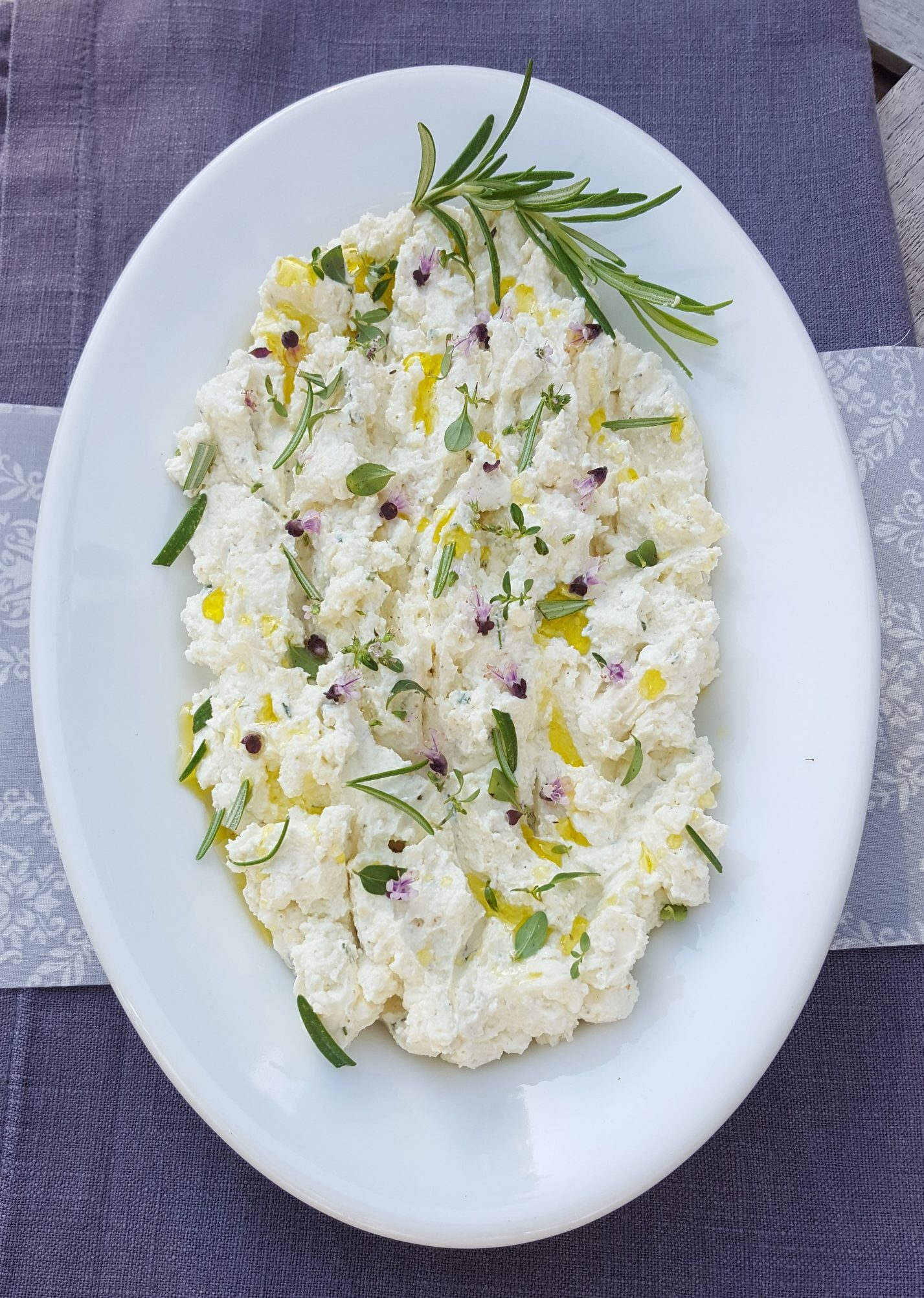 Moretum – Römische Schafskäsecreme - mama-kocht heute